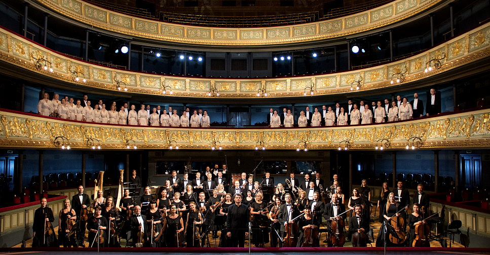 Article The LNO Choir Is Looking For Singers Of All Voice Types Article The LNO Choir Is Looking For Singers Of All Voice Types